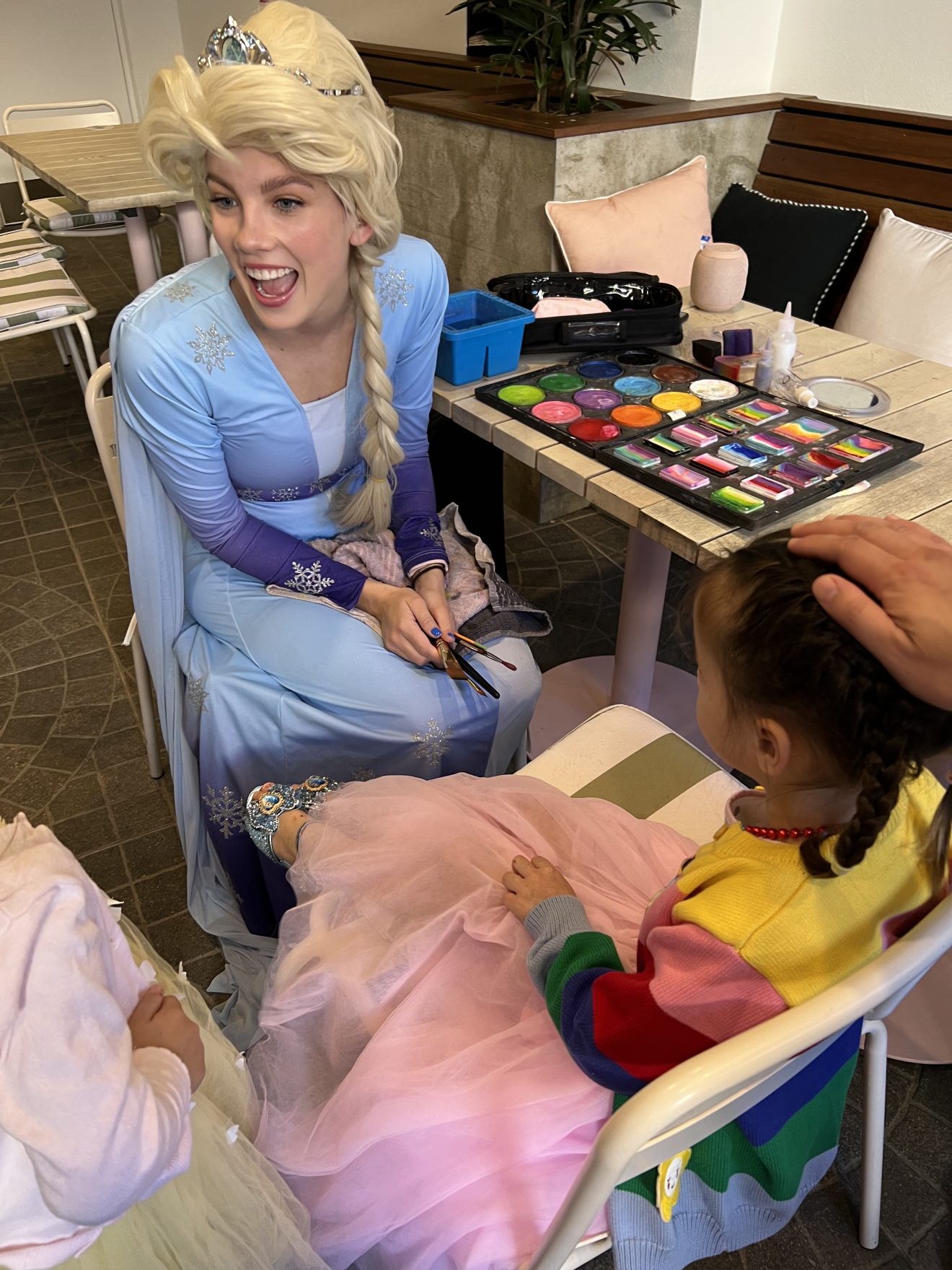 Elsa and Anna Frozen Party Entertainers in Sydney